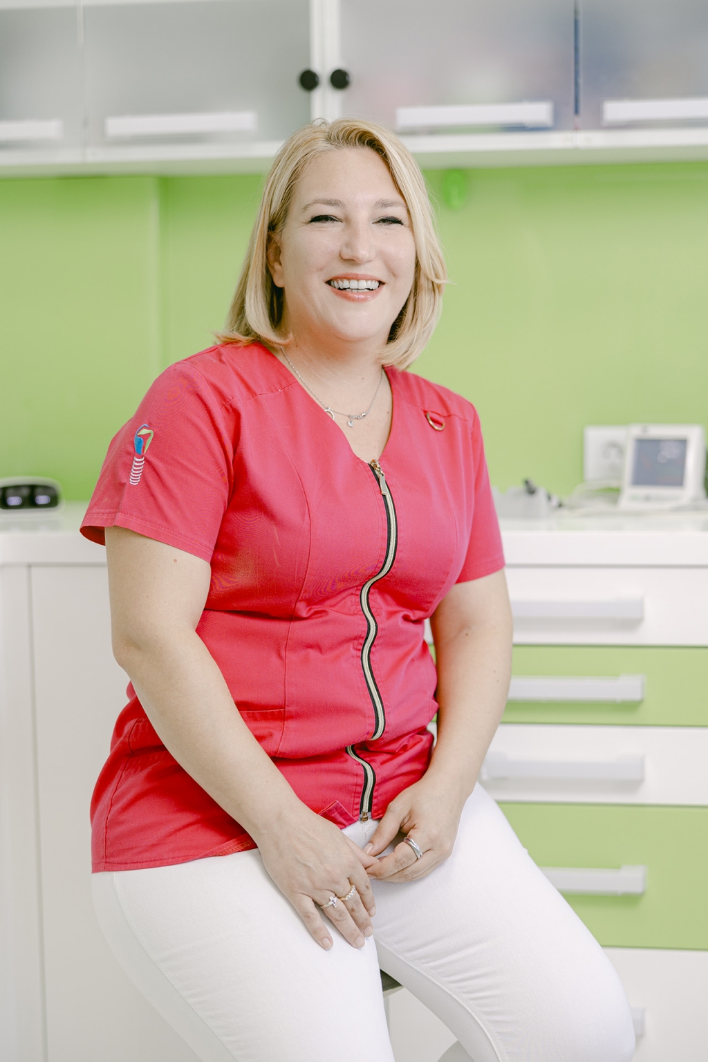 O nama – Dentalni implantološko protetski centar Hurčak